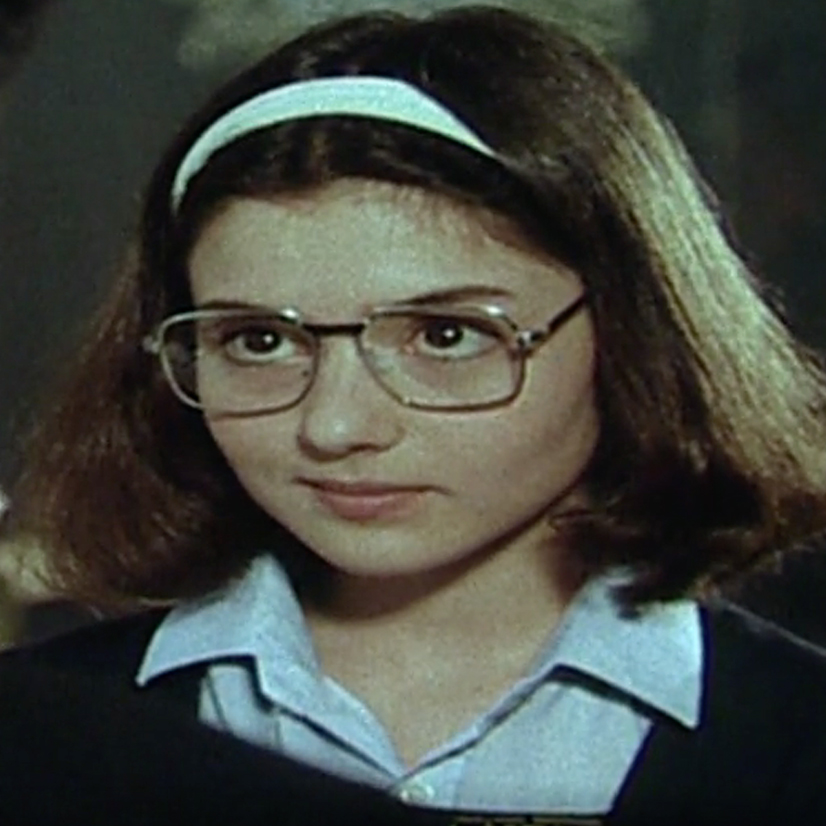 Vezi filmul Liceenii online în antenaPLAY!