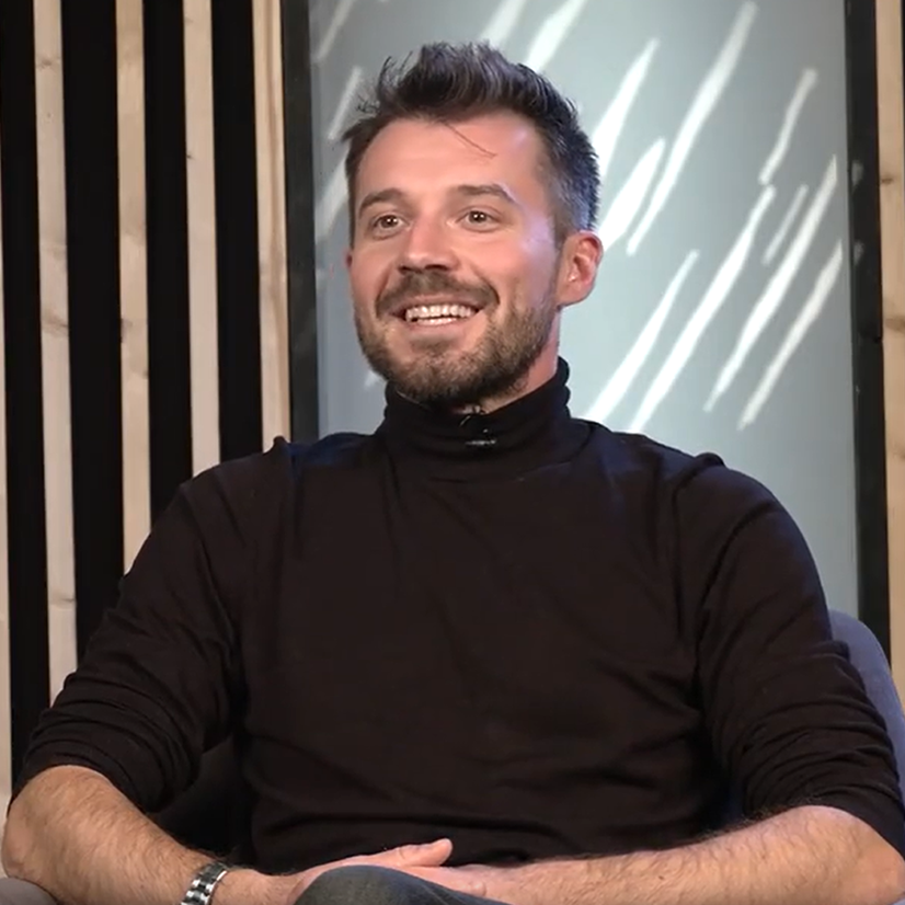 Interviurile Chefi la cuțite sunt disponibile online în AntenaPLAY